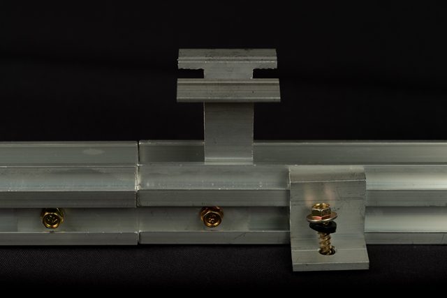 Rail Joint Kit (50 sets per Box) - Elvic